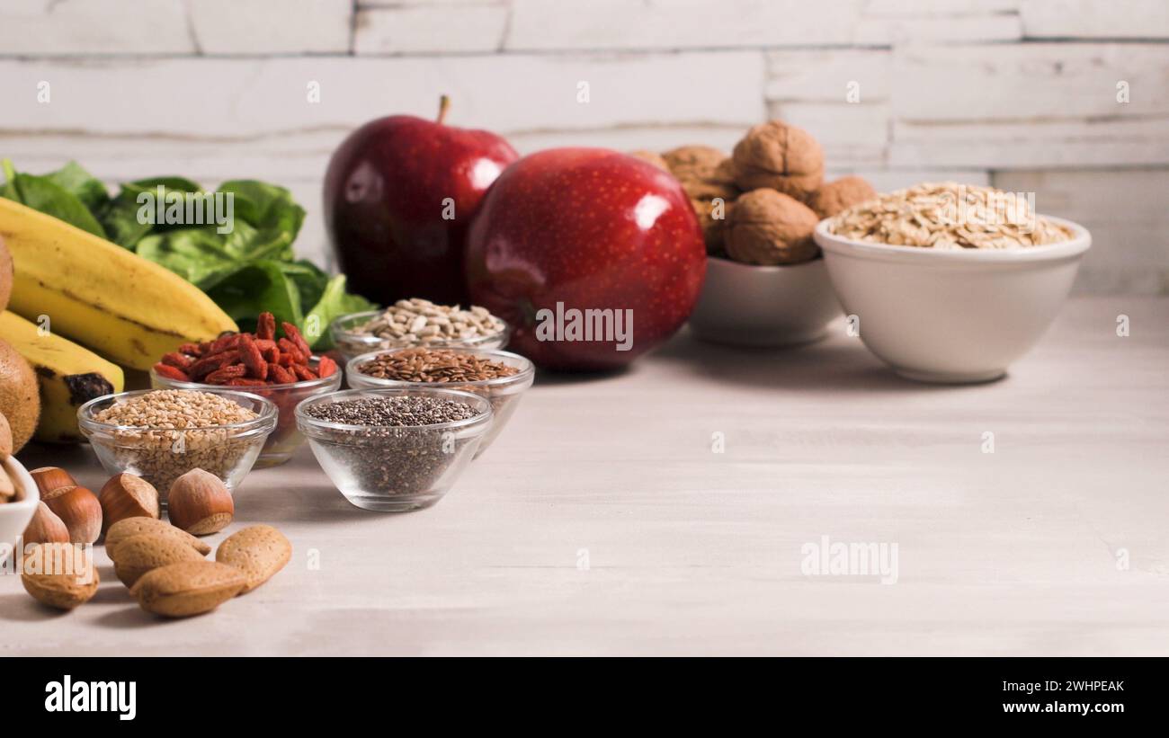 Healthy eating vegan vegetable hi-res stock photography and images - Alamy