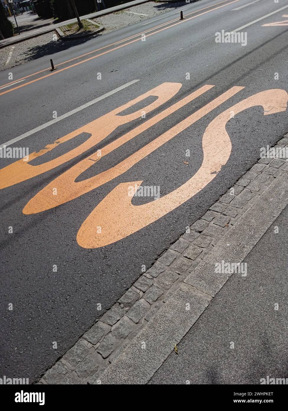 Bus systems hi-res stock photography and images - Alamy