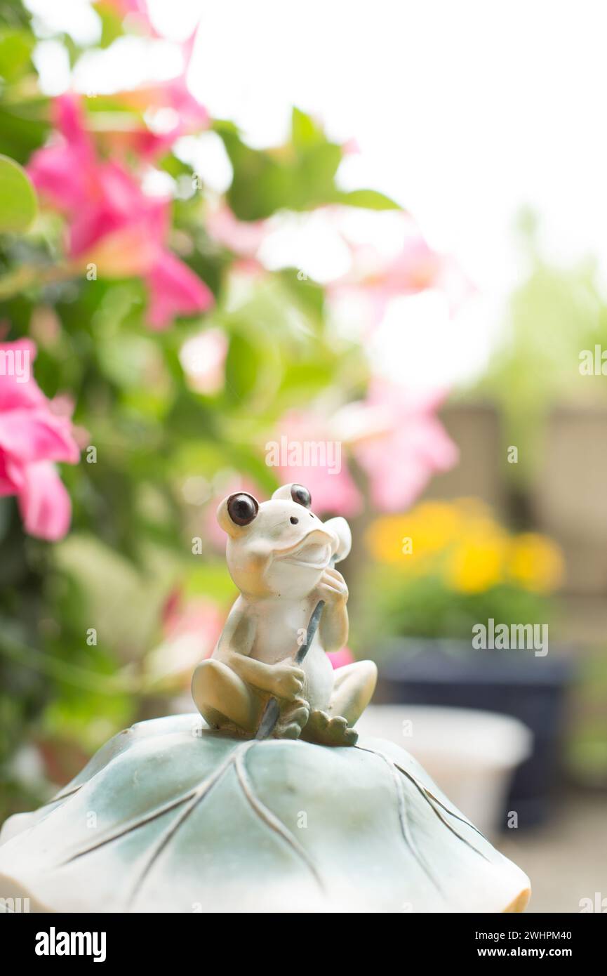 Cute cartoon king hi-res stock photography and images - Alamy