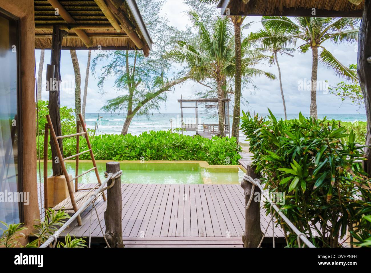 Modern house with a swimming pool, modern pool villa at the beach ...