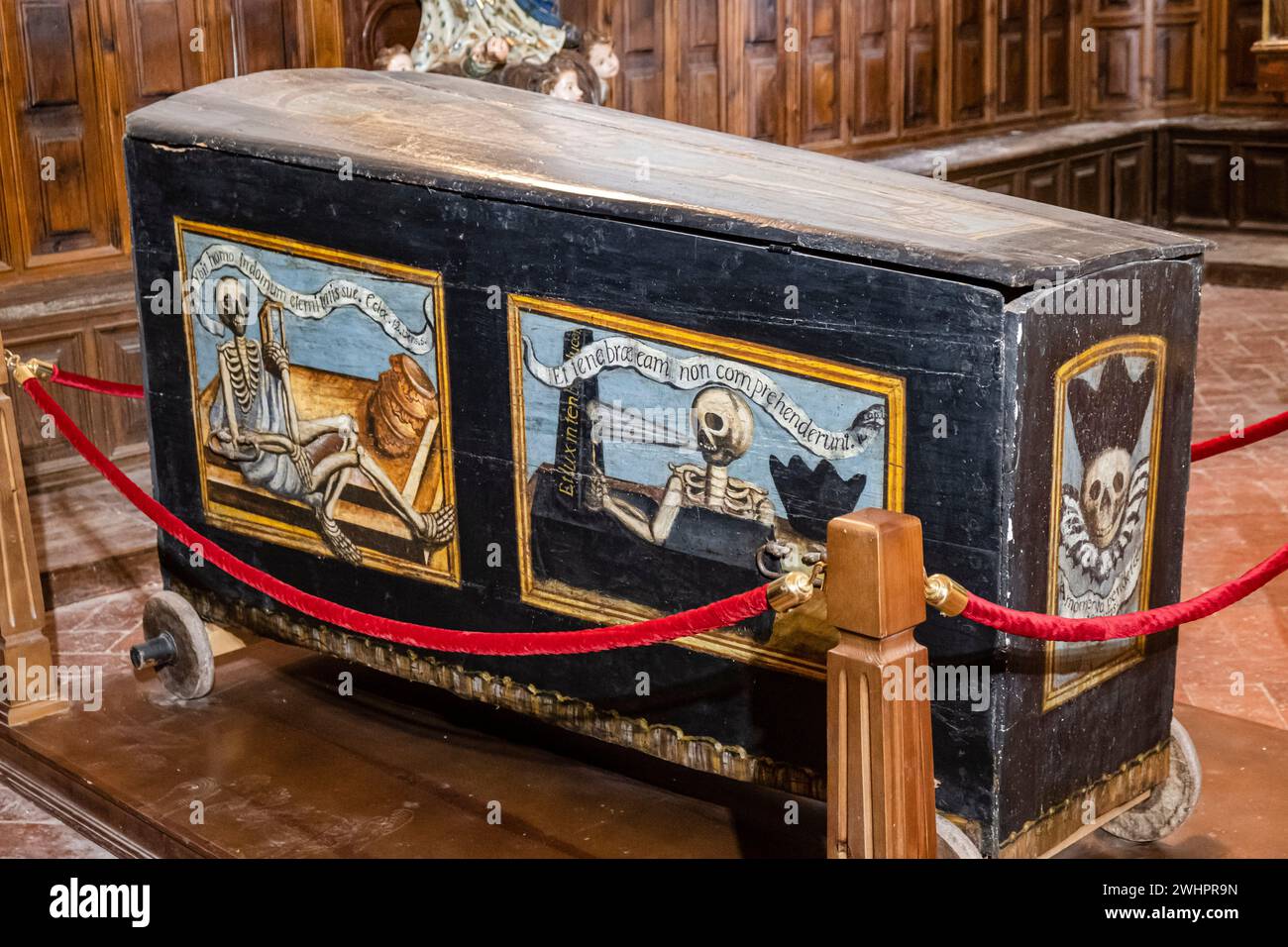 catafalque, dance of death, 16th century, Museo de la Caballada, Church ...
