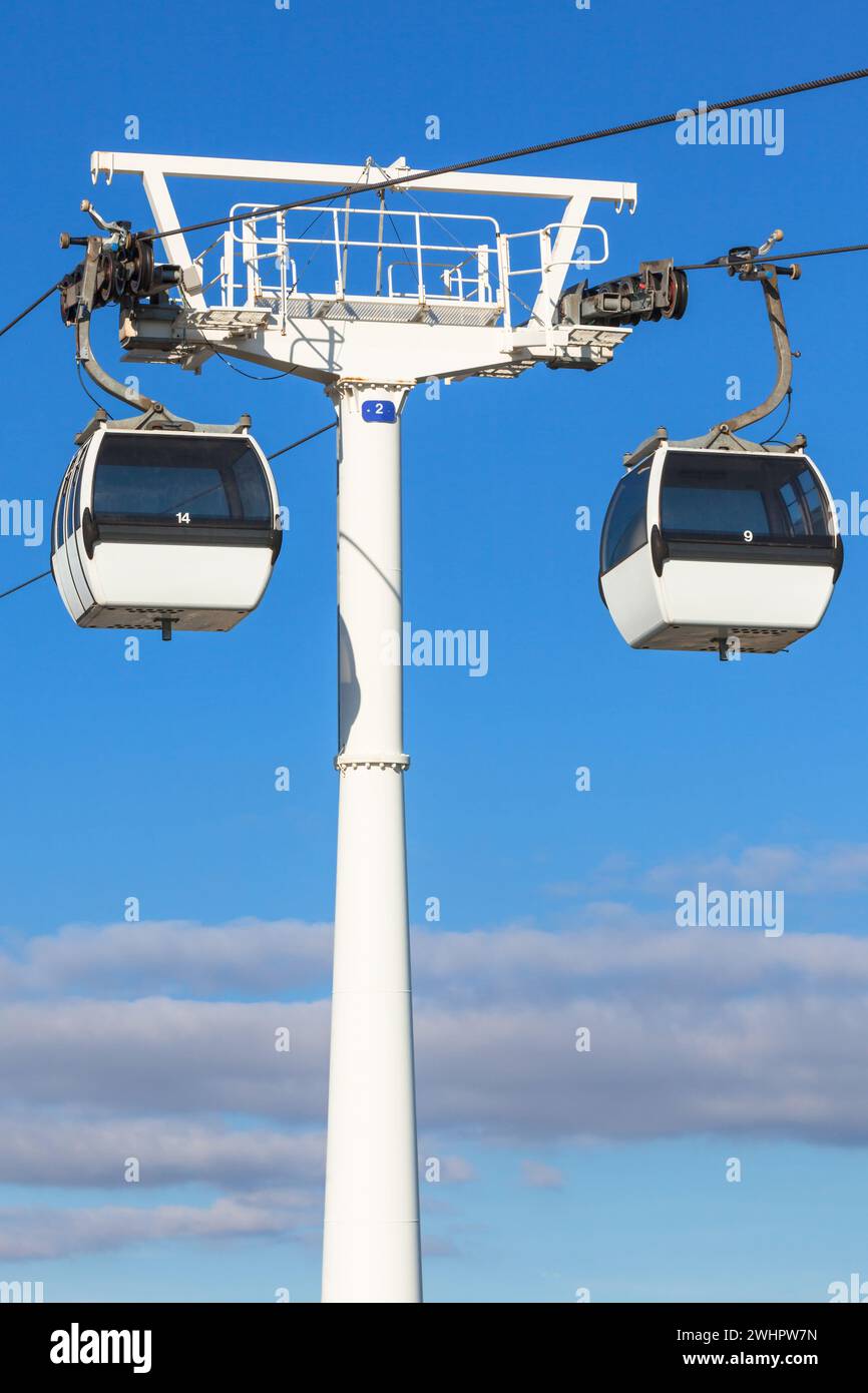Cablecar pillar hi-res stock photography and images - Alamy