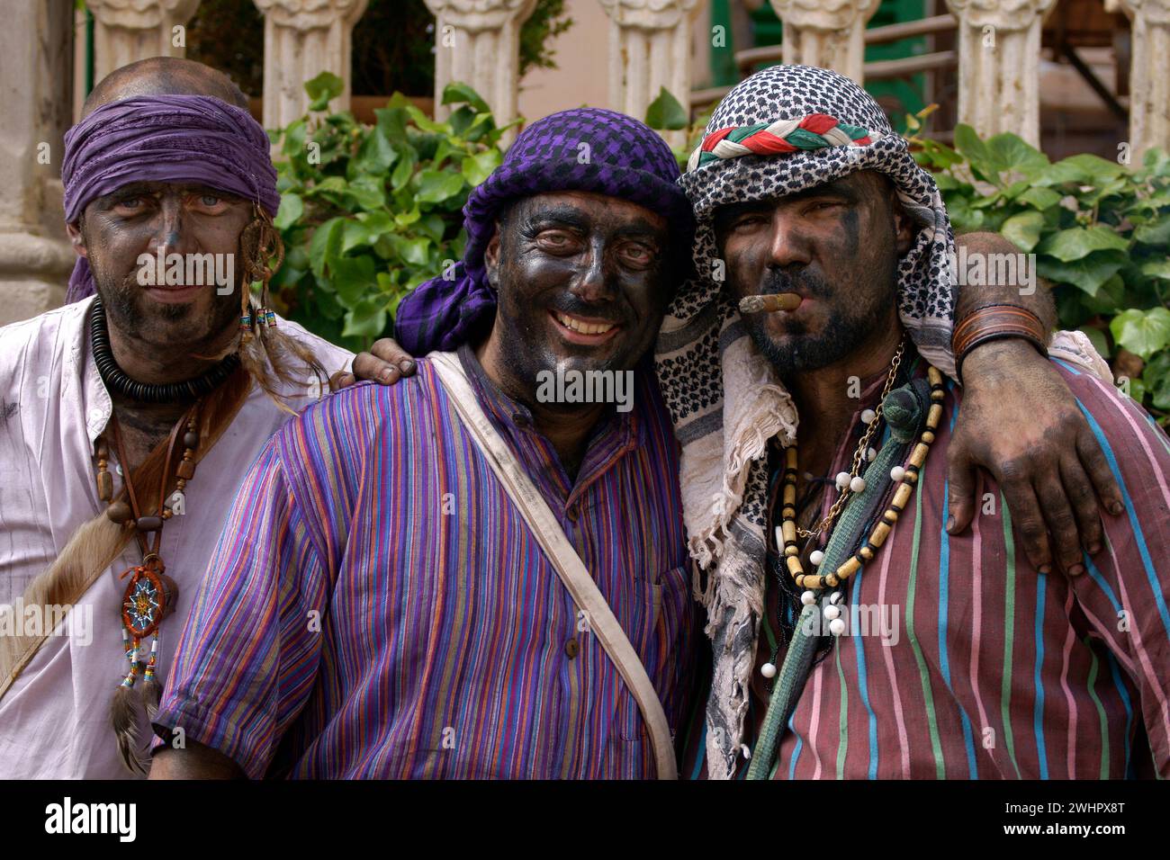 Moros hi-res stock photography and images - Alamy