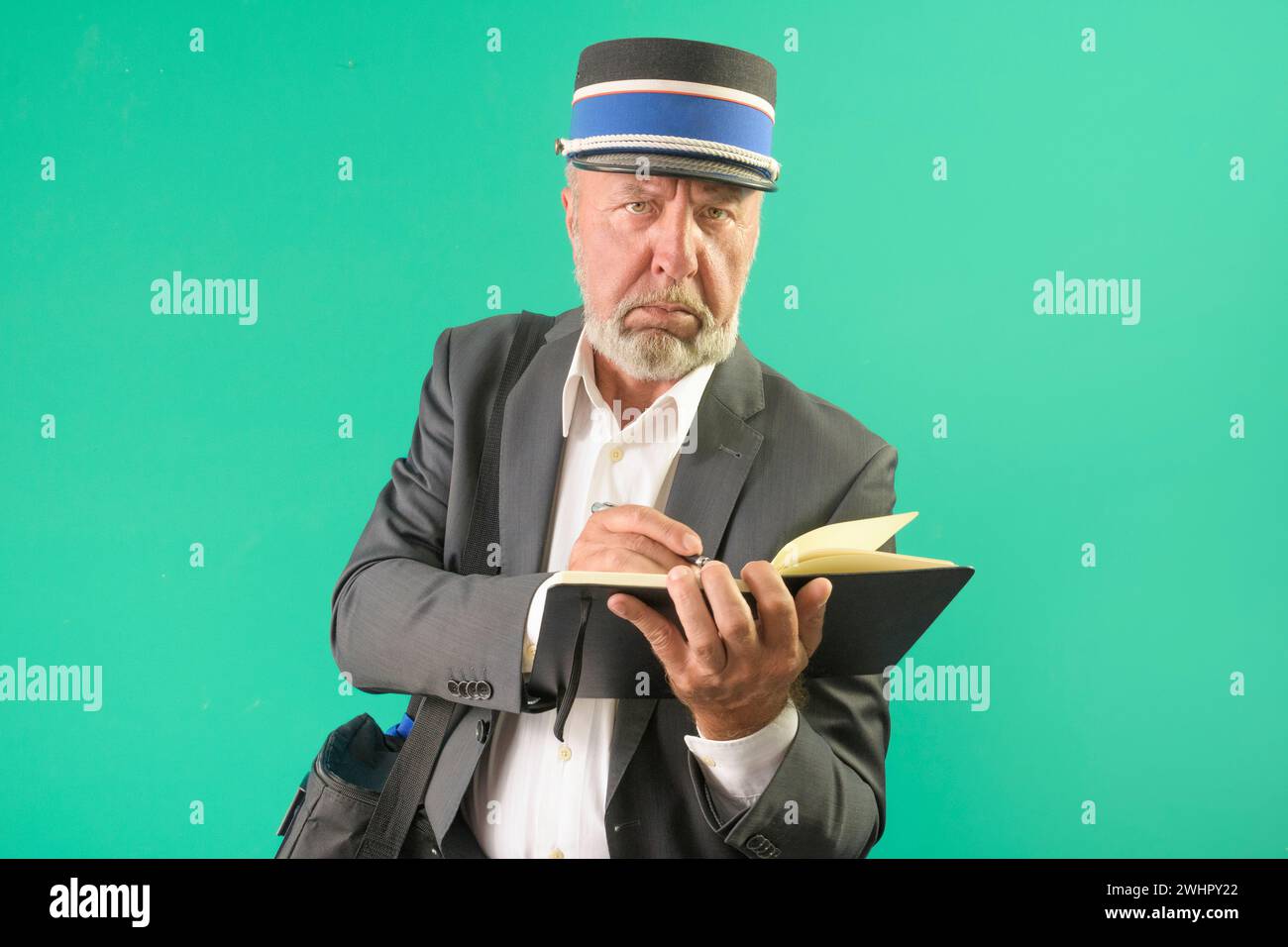 Man uniform rail looking at camera hi-res stock photography and images ...