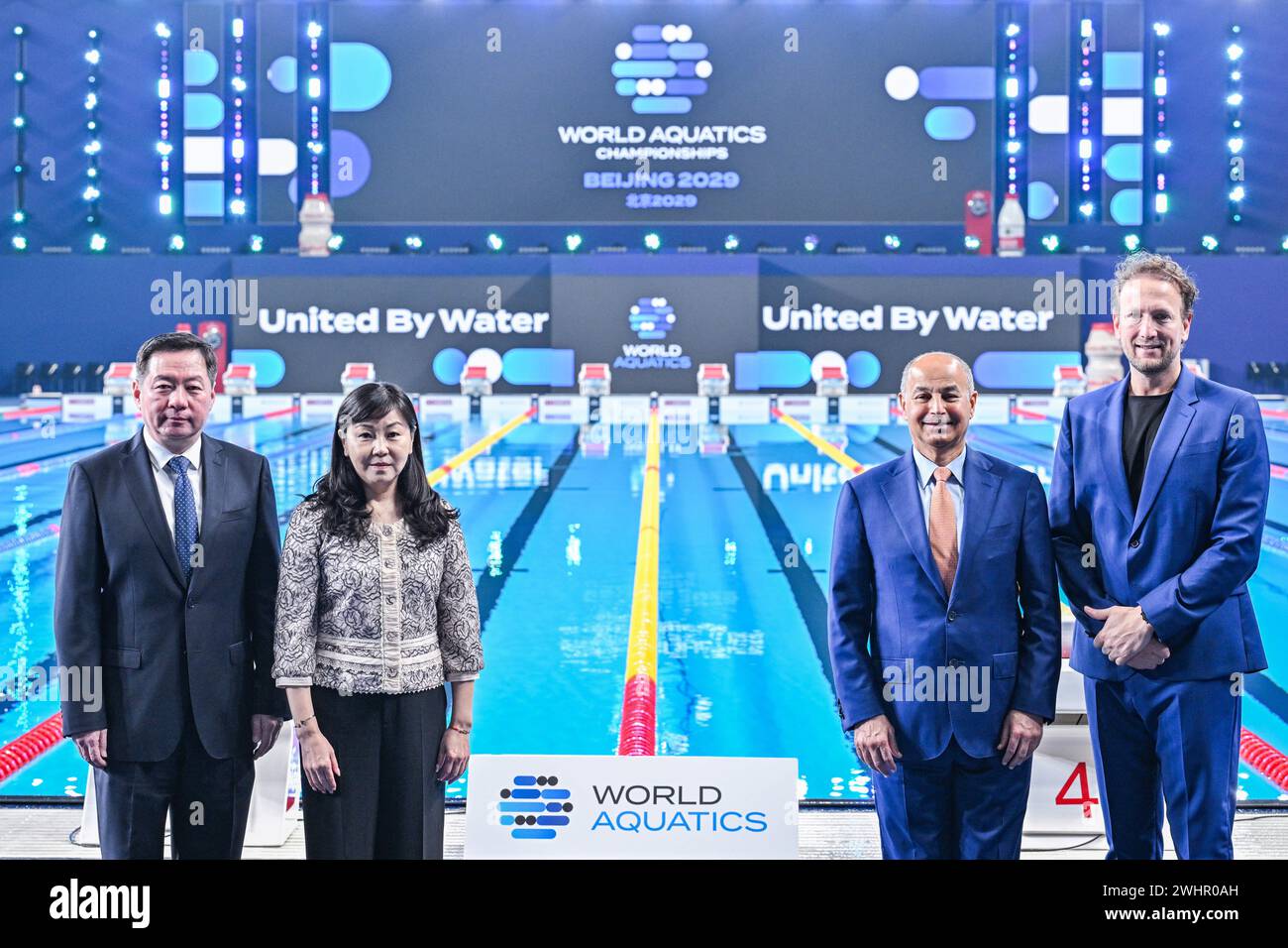 (240211) -- DOHA, Feb. 11, 2024 (Xinhua) -- World Aquatics President ...