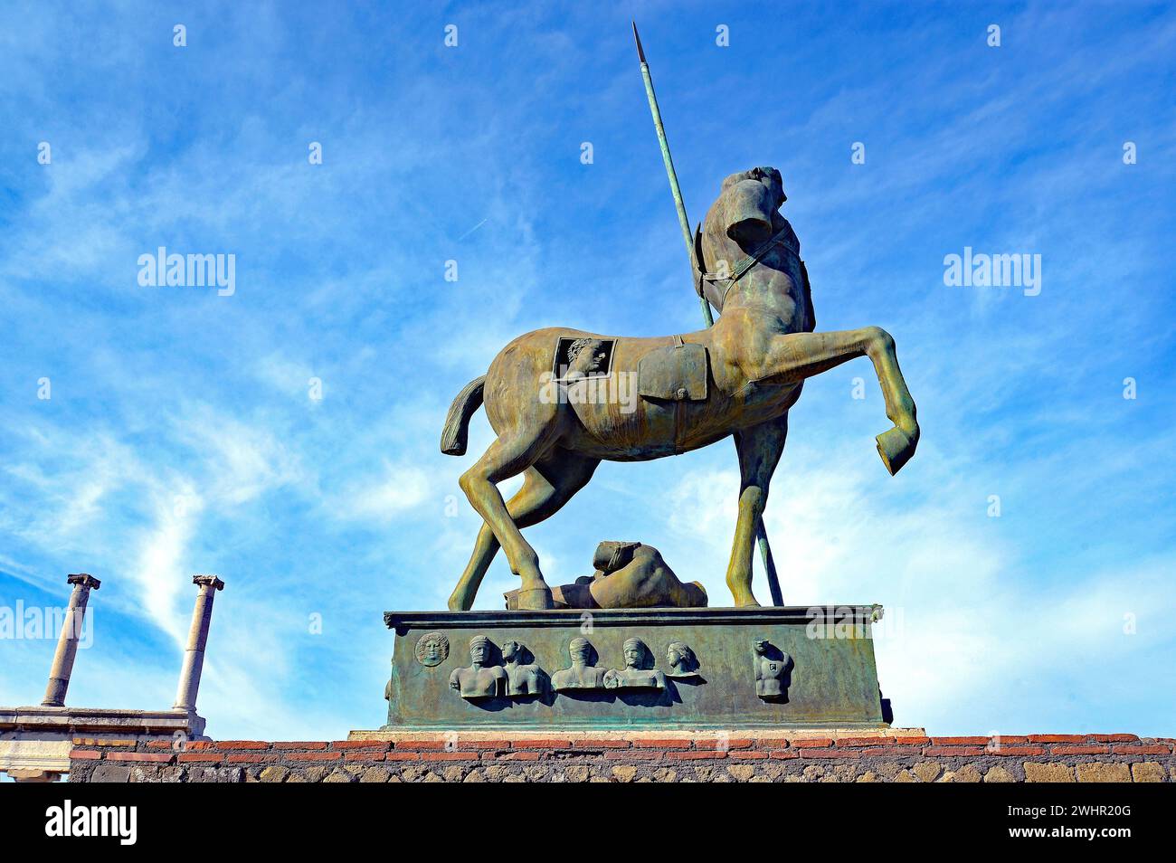 Centaur, sculpture by Igor Mitoraj, Pompeii Stock Photo - Alamy