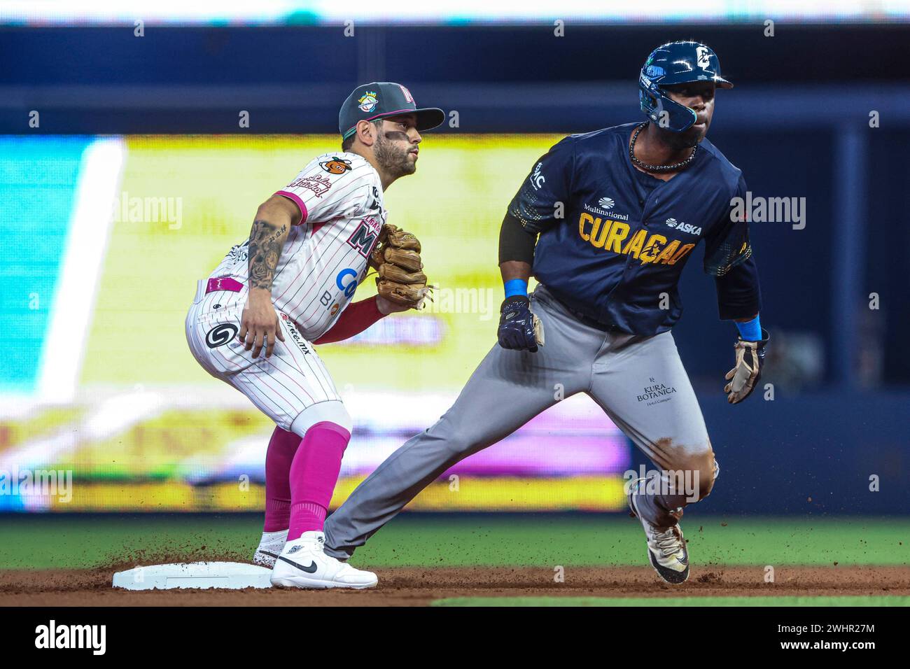 Irving lopez hi-res stock photography and images - Alamy