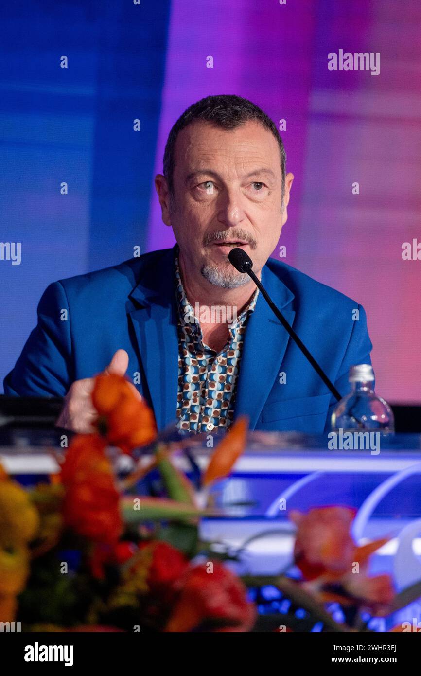 Sanremo, Italia. 11th Feb, 2024. Amadeus attend a press conference at ...