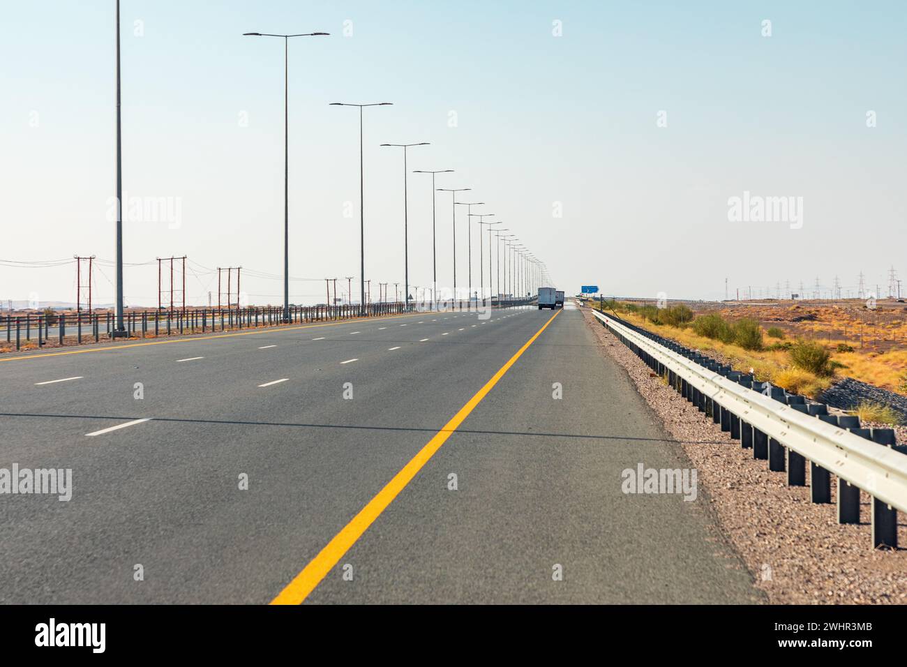 Empty motorway low angle hi-res stock photography and images - Alamy