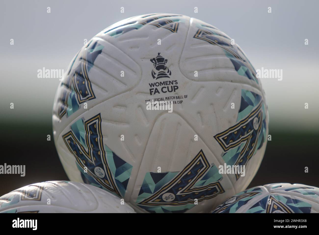 Fa cup match ball hi-res stock photography and images - Alamy