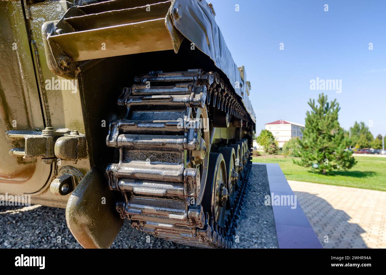 Tank military street hi-res stock photography and images - Alamy
