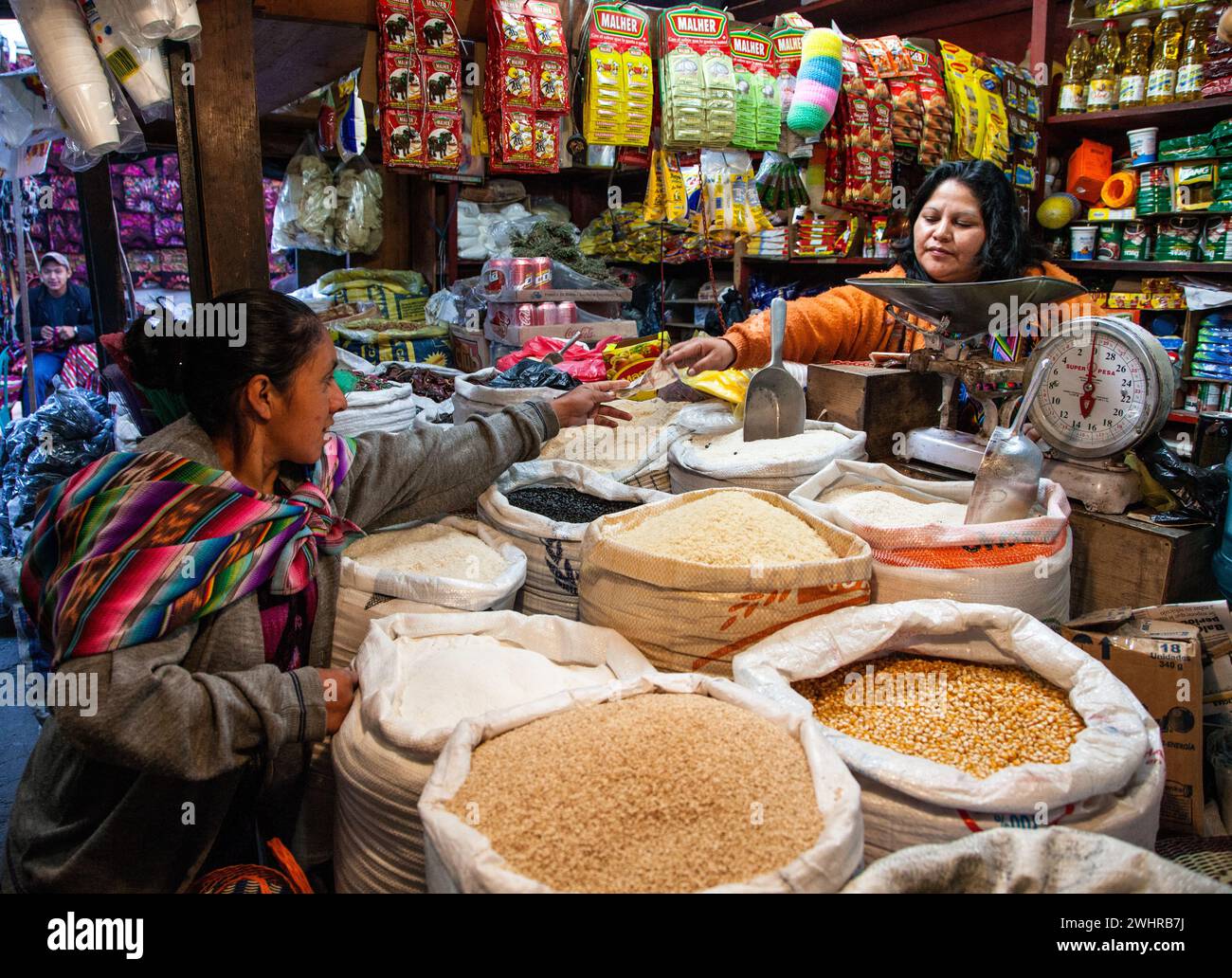 Selling grains hi-res stock photography and images - Alamy
