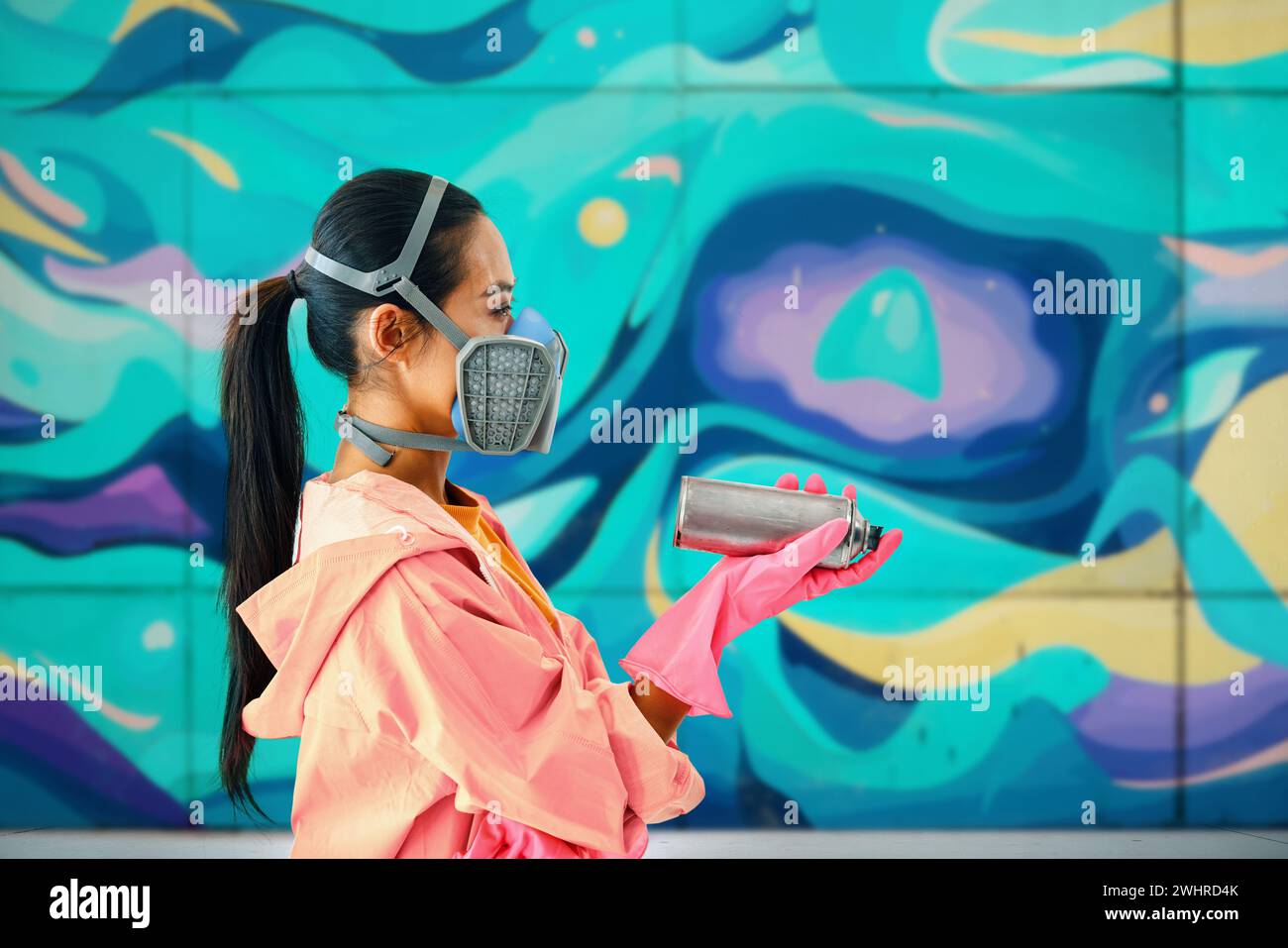 Graffiti profile hi-res stock photography and images - Alamy