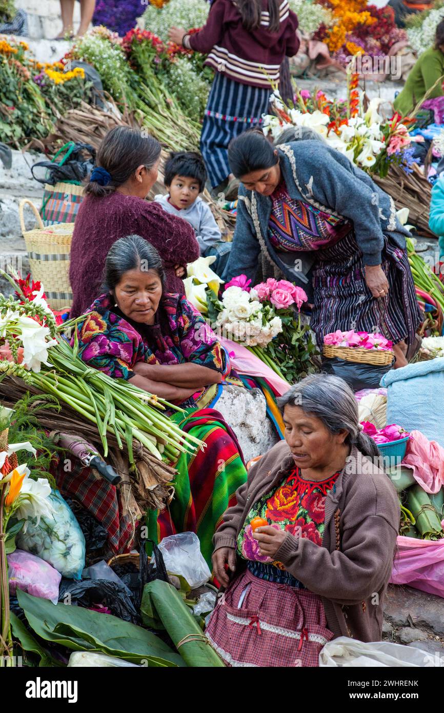 Chichicastenango, Guatemala. Quiche (Kiche, K'iche') Women Selling ...