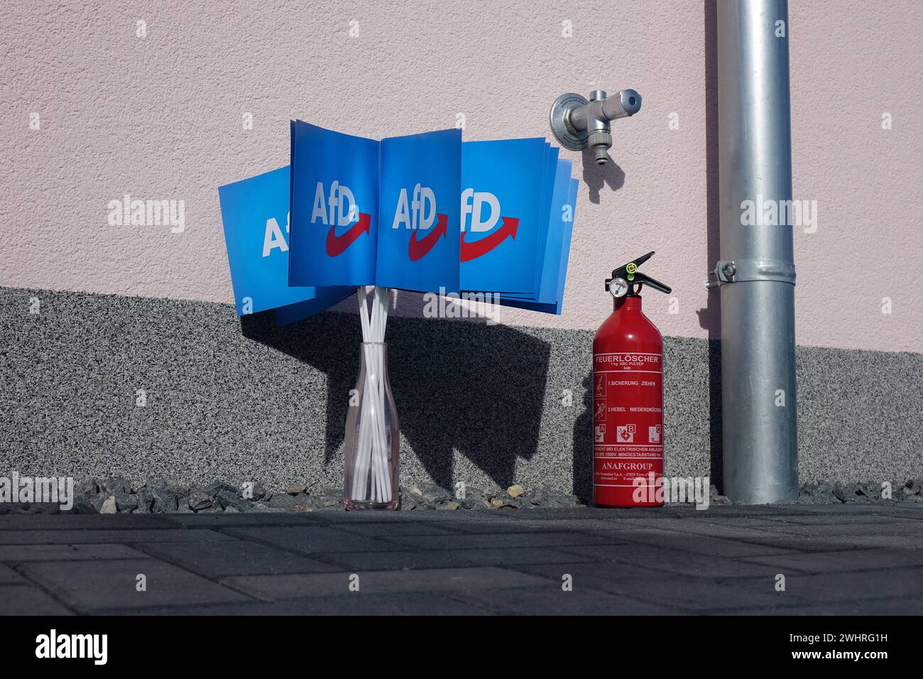 AfD und Feuerlöscher AfD und Feuerlöscher, 10.02.2024, Borkwalde ...