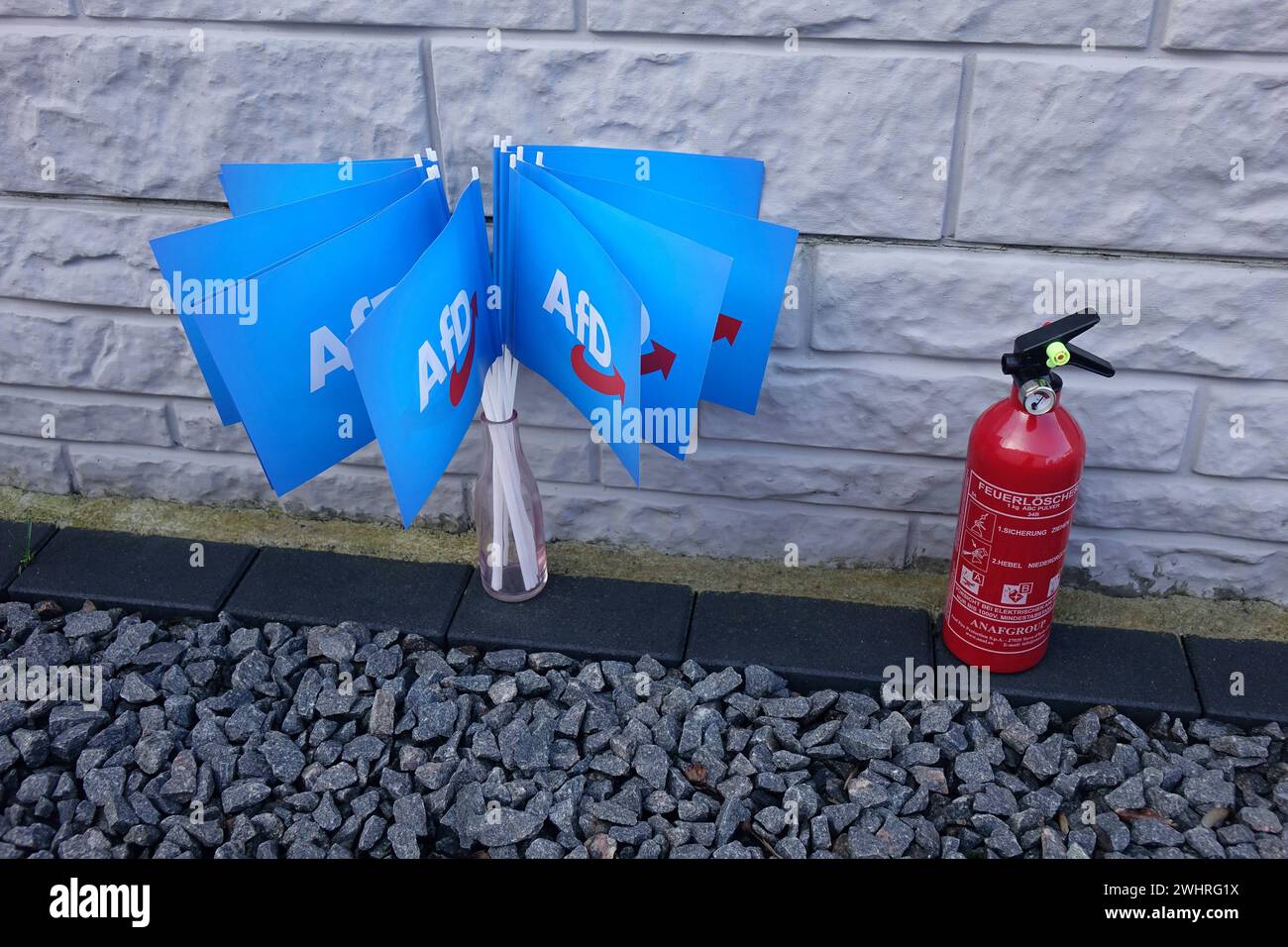 AfD und Feuerlöscher AfD und Feuerlöscher, 10.02.2024, Borkwalde ...
