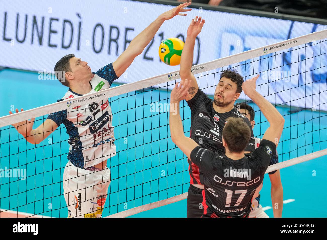 Assec hi-res stock photography and images - Alamy