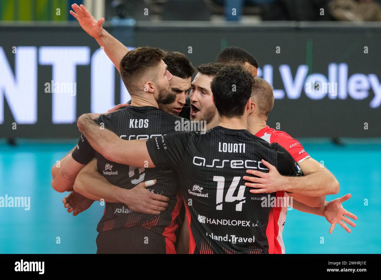 Cev champions league volley match hi-res stock photography and images ...