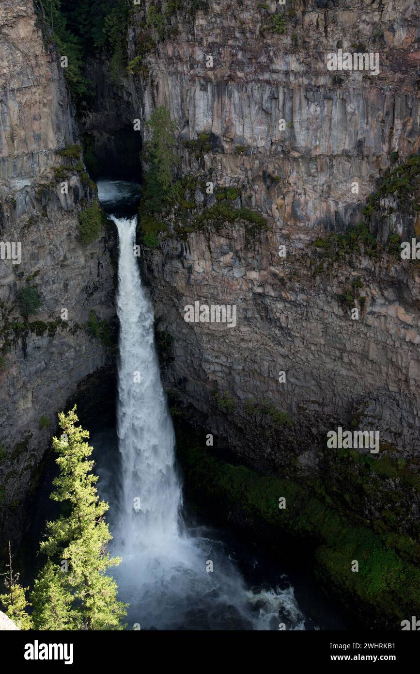 Spahats Creek Falls are is a spectacular waterfall falling around t0 ...
