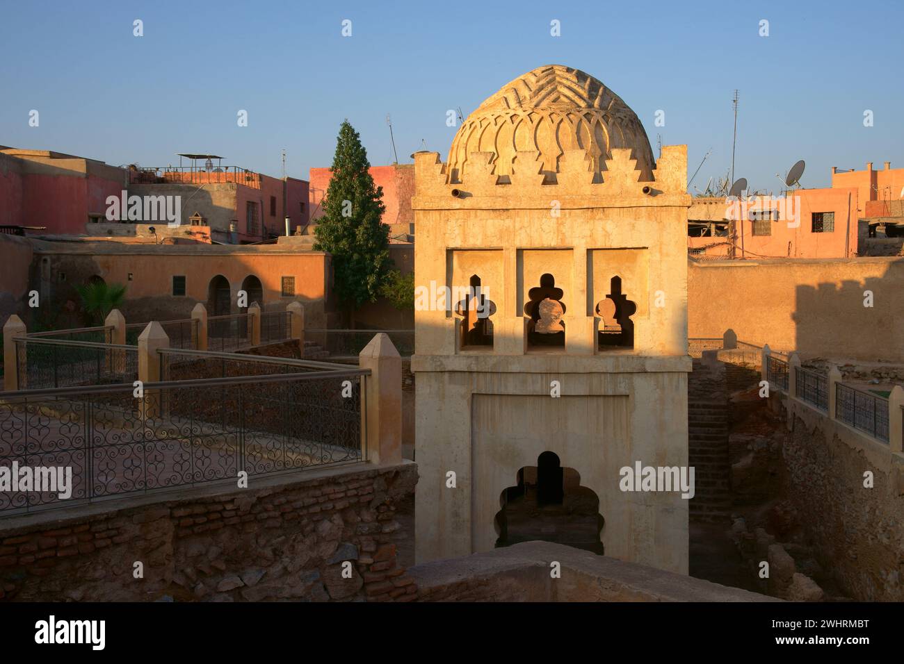 Koubba AlmorÃ¡vide(s.XII).Marrakech.Ciudad Imperial.Marruecos.Africa ...