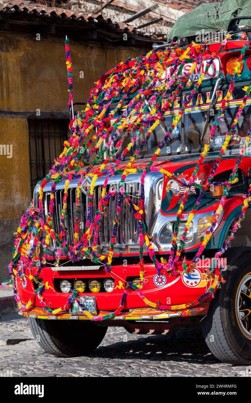 Bus to antigua hi-res stock photography and images - Alamy