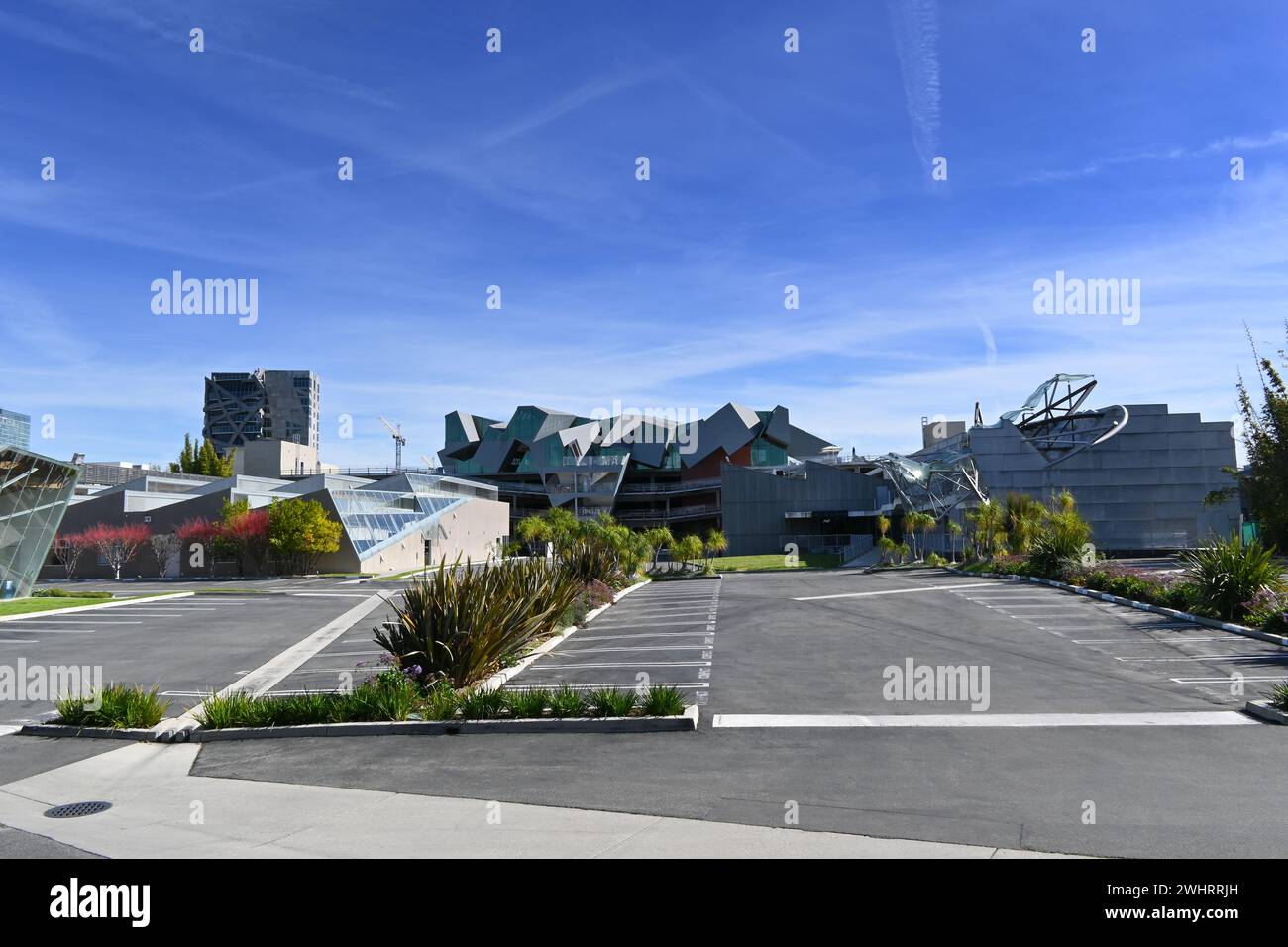 Modern home 2024 hi-res stock photography and images - Alamy