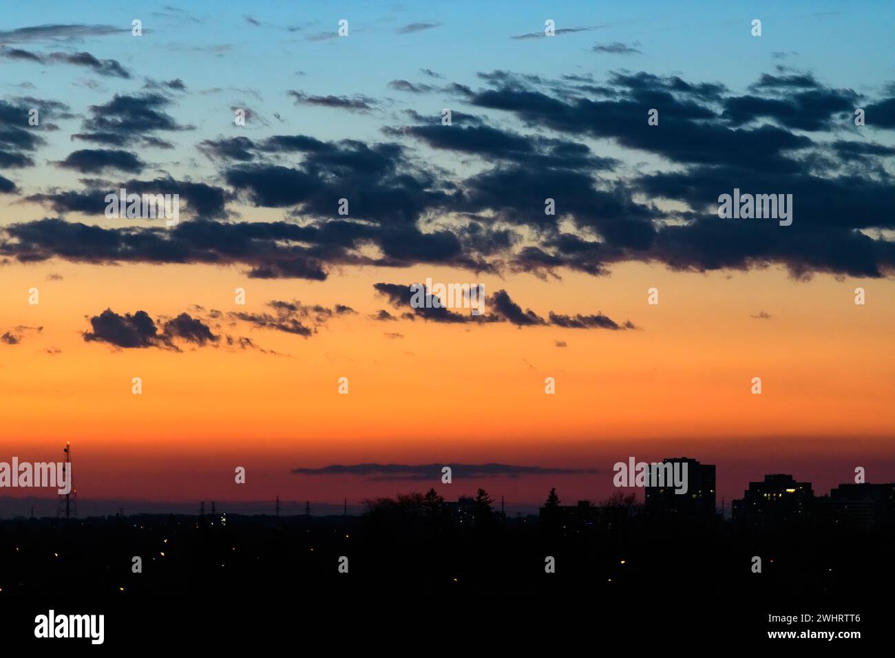 Sky silhouette nature majestic hi-res stock photography and images - Alamy