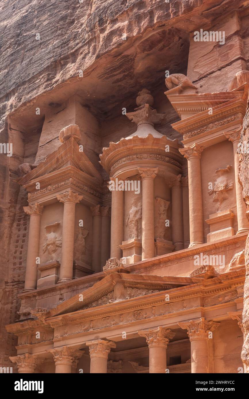 Tourism architecture no one has temples hi-res stock photography and ...