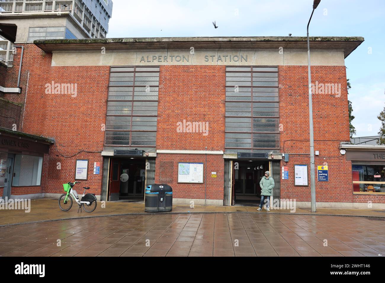 Alperton hi-res stock photography and images - Alamy