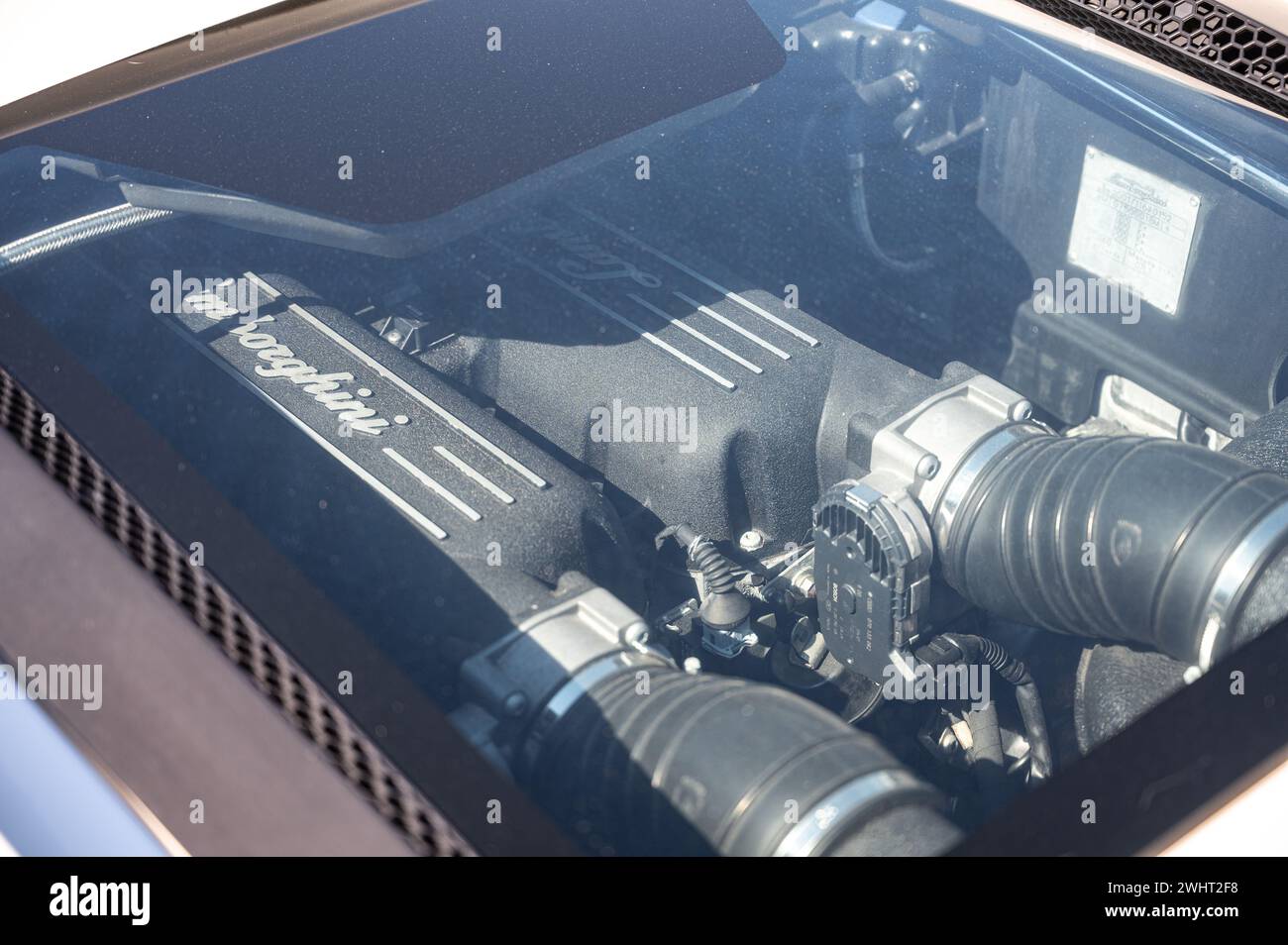 Lamborghini rear view hi-res stock photography and images - Alamy