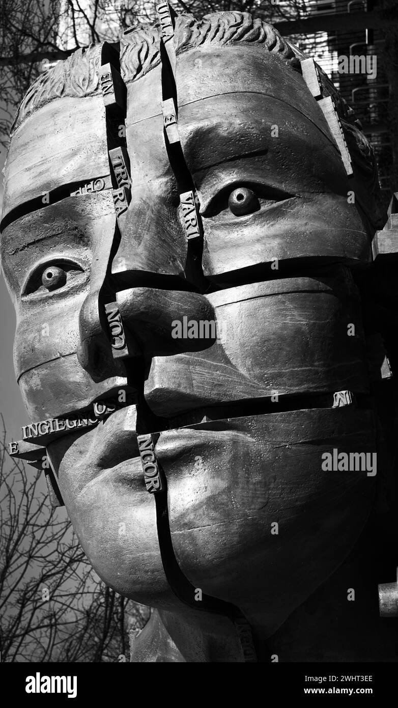 Eduardo paolozzi sculpture design museum hi-res stock photography and ...