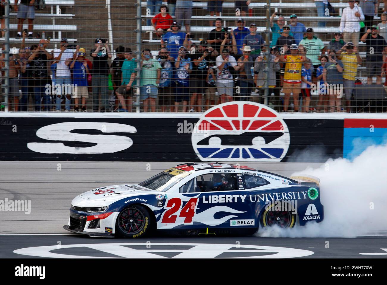 NASCAR Cup Series 2023: Autotrader EchoPark Automotive 400 Stock Photo ...