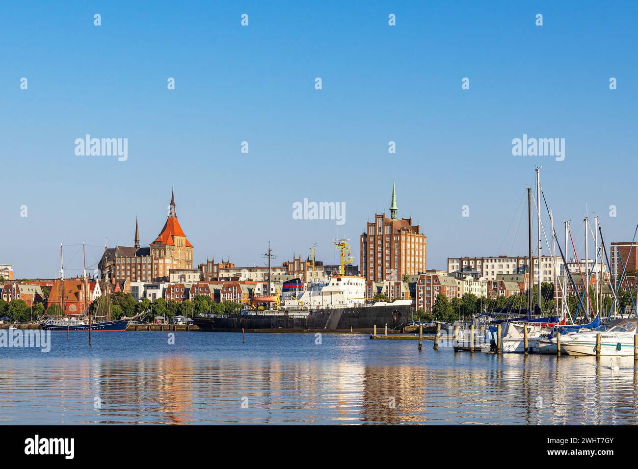 Hanseatic ship tradition hi-res stock photography and images - Alamy