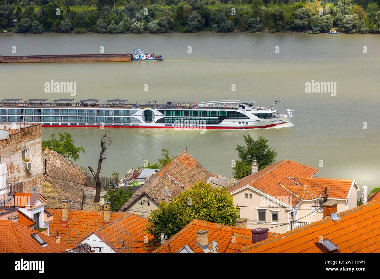 Cruise riverboat on Danube river, Belgrade, Serbia Stock Photo - Alamy