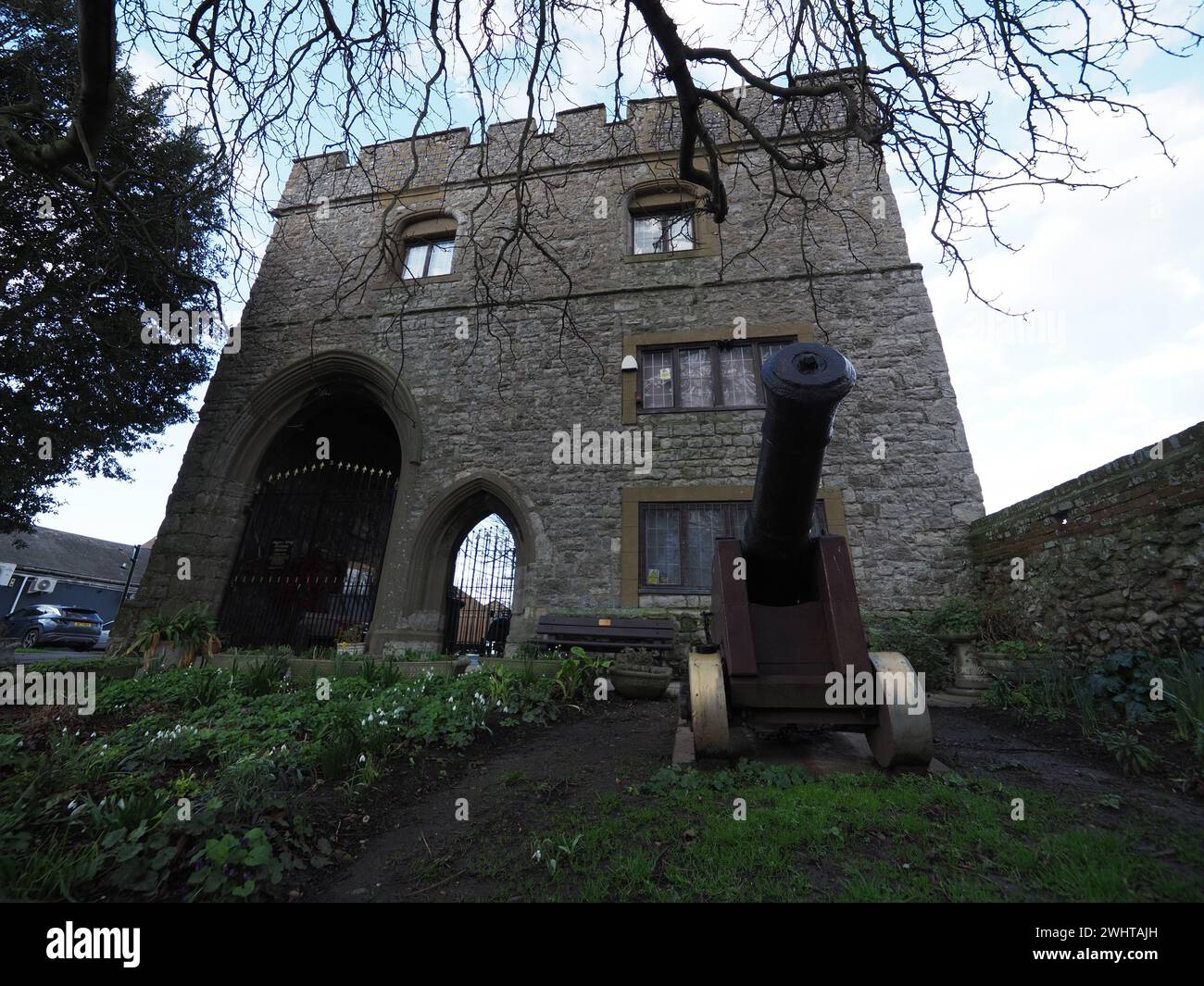 Minster on Sea, Kent, UK. 11th Feb, 2024. UK Weather: snowdrops seen ...