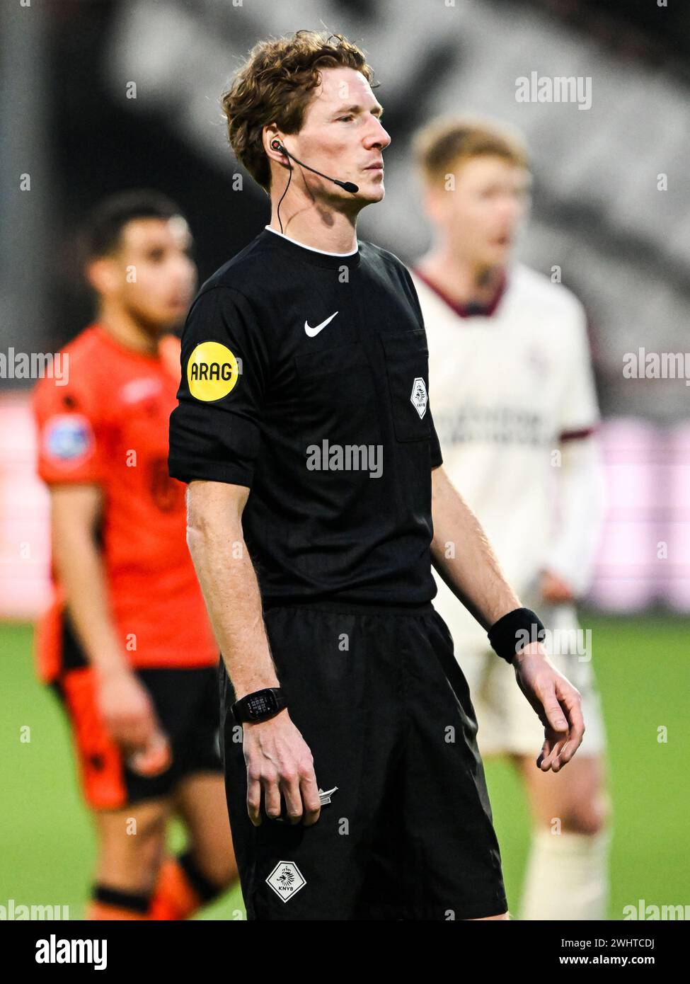 VOLENDAM - Referee Martin van den Kerkhof during the Dutch Eredivisie ...