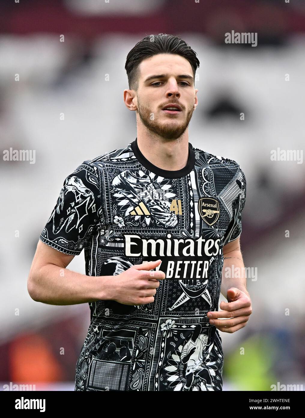 London, UK. 11th Feb, 2024. Declan Rice (Arsenal) in the warm up during ...