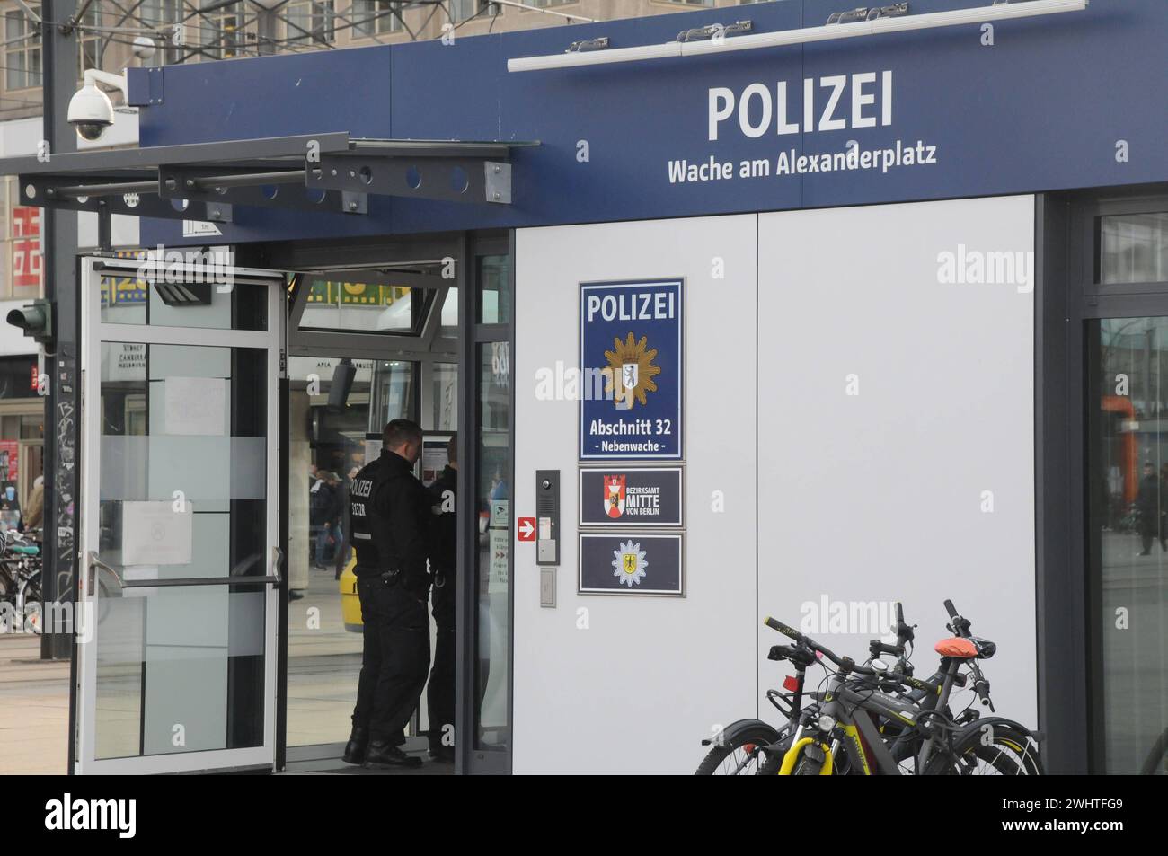 Berlin /Germany Berlin county has made mobil police staion on ...