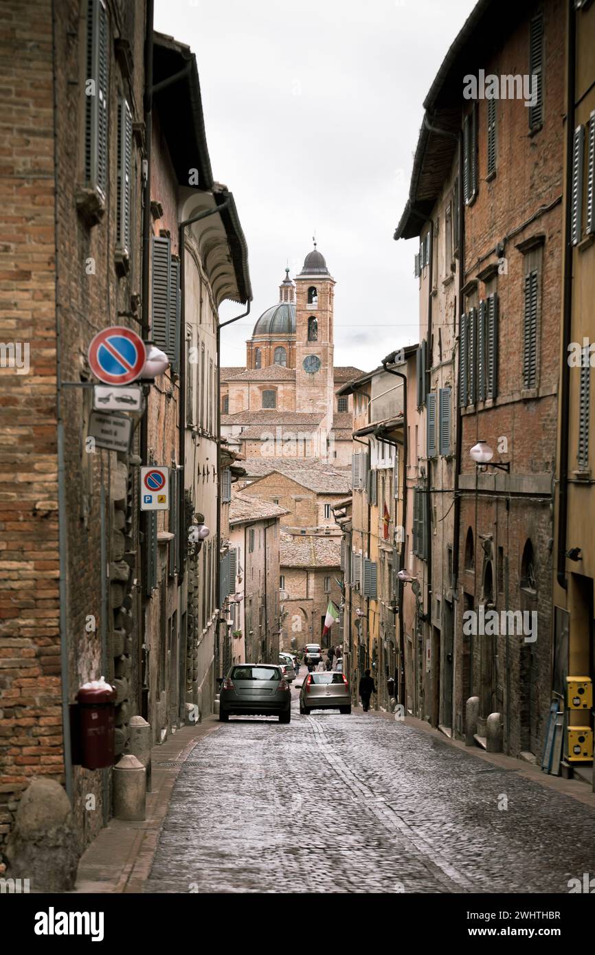 Dull house hi-res stock photography and images - Alamy