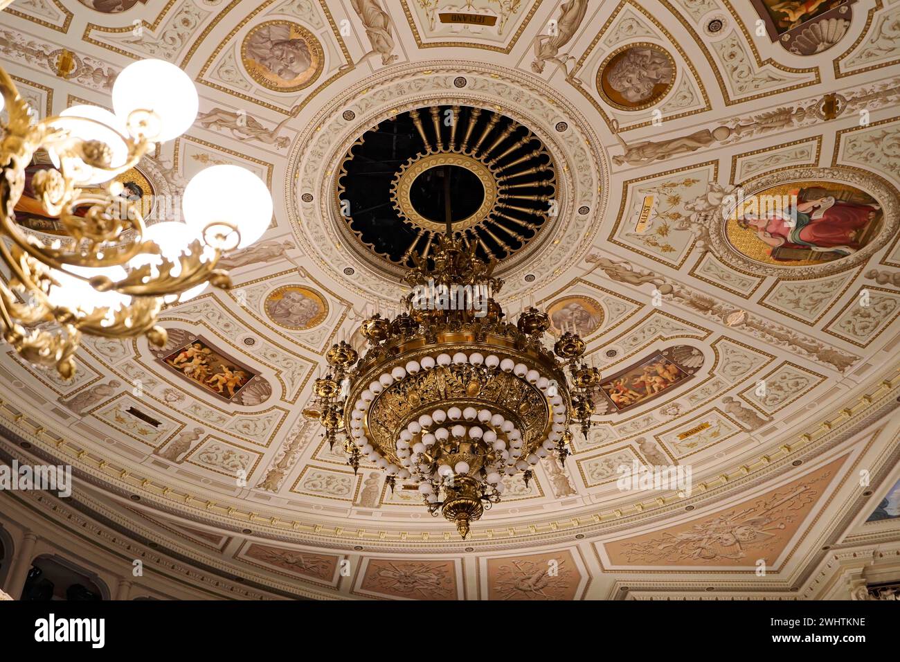 Semperoper dresden interior hi-res stock photography and images - Alamy