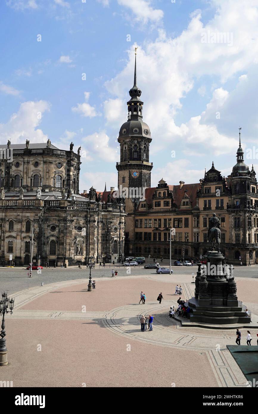 Theatre Square, King John Monument, Theatre Square, Dresden, Saxony ...