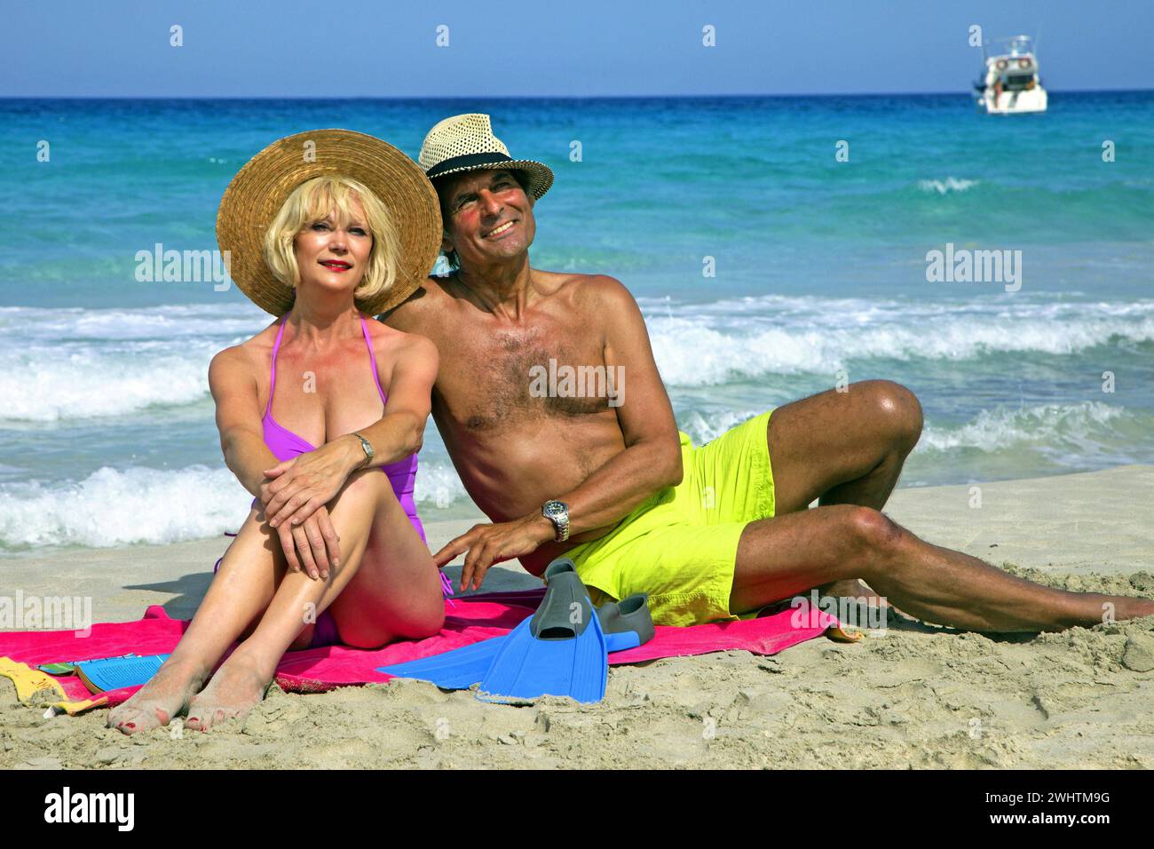 Lively seniors hi-res stock photography and images - Alamy