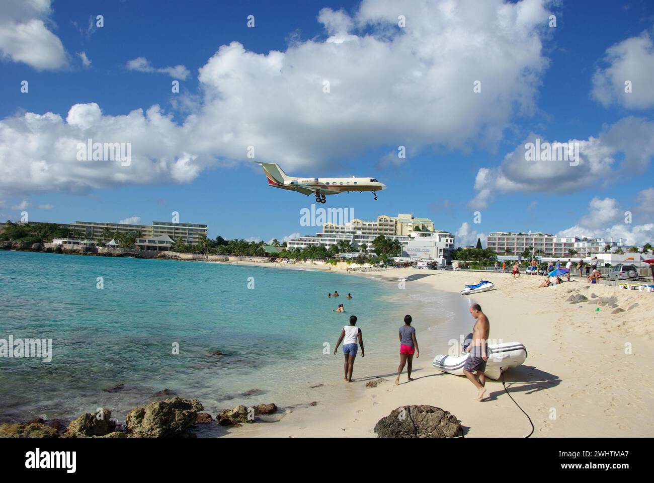 Caribbean, Guadeloupe, landing approach, aeroplane, passenger plane ...