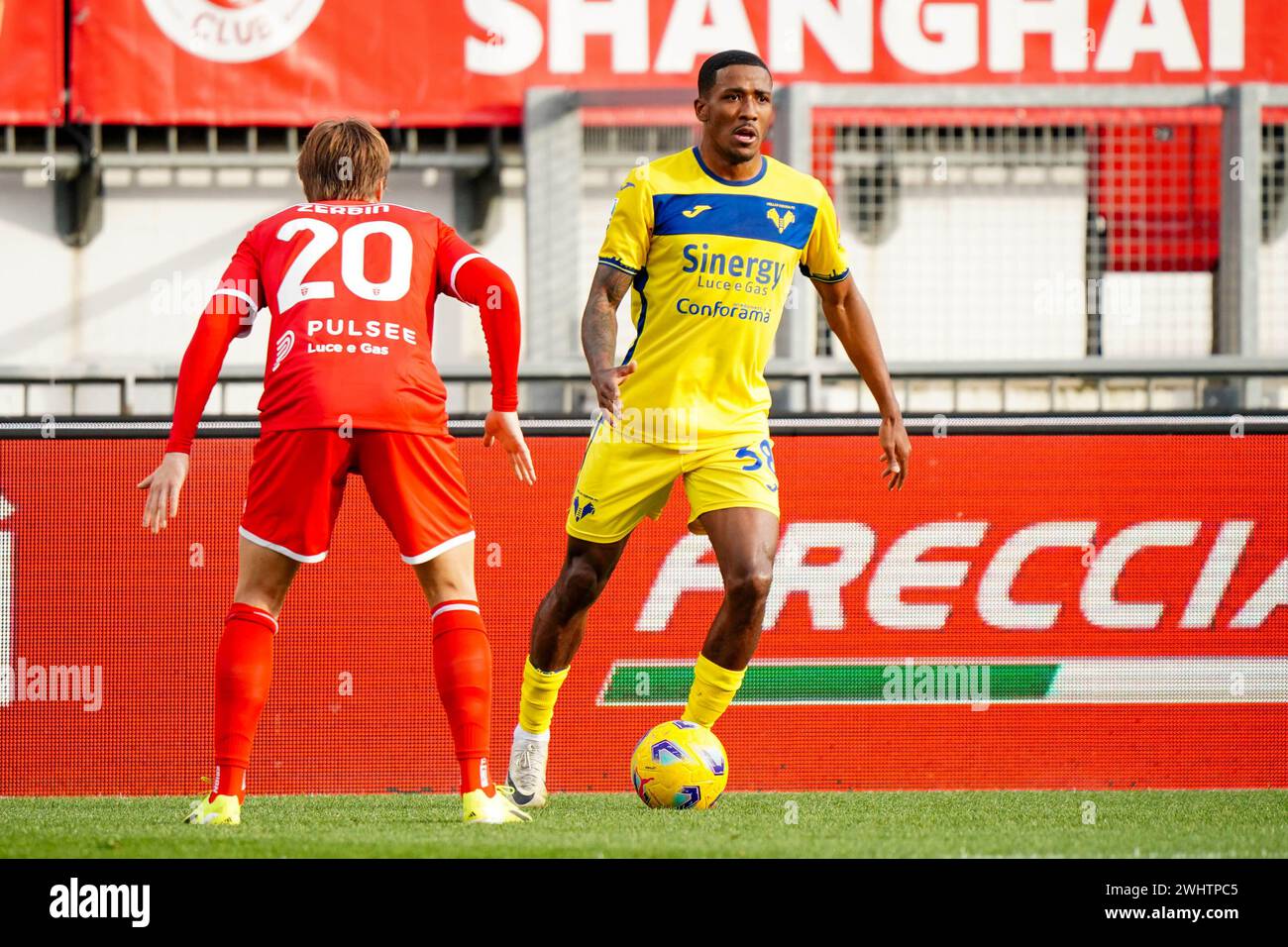 Tchatchoua hi-res stock photography and images - Alamy