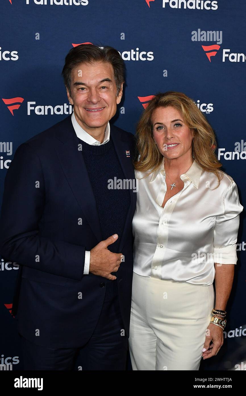 Dr Mehmet Oz, Lisa Oz attend Michael Rubin's Fanatics Super Bowl party ...