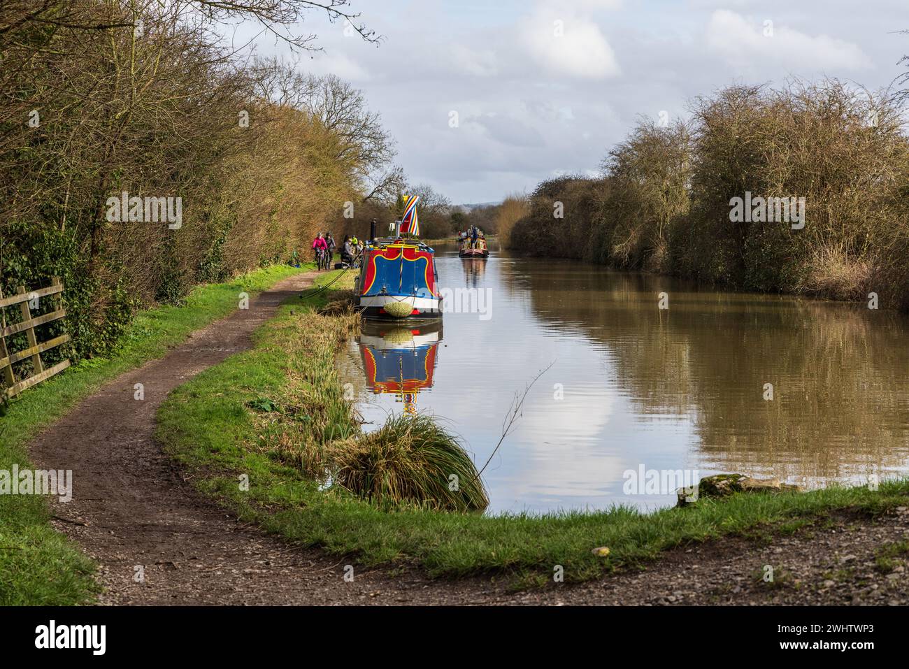 The Kennet and Avon canal at Seend, Wiltshire, UK Stock Photo - Alamy