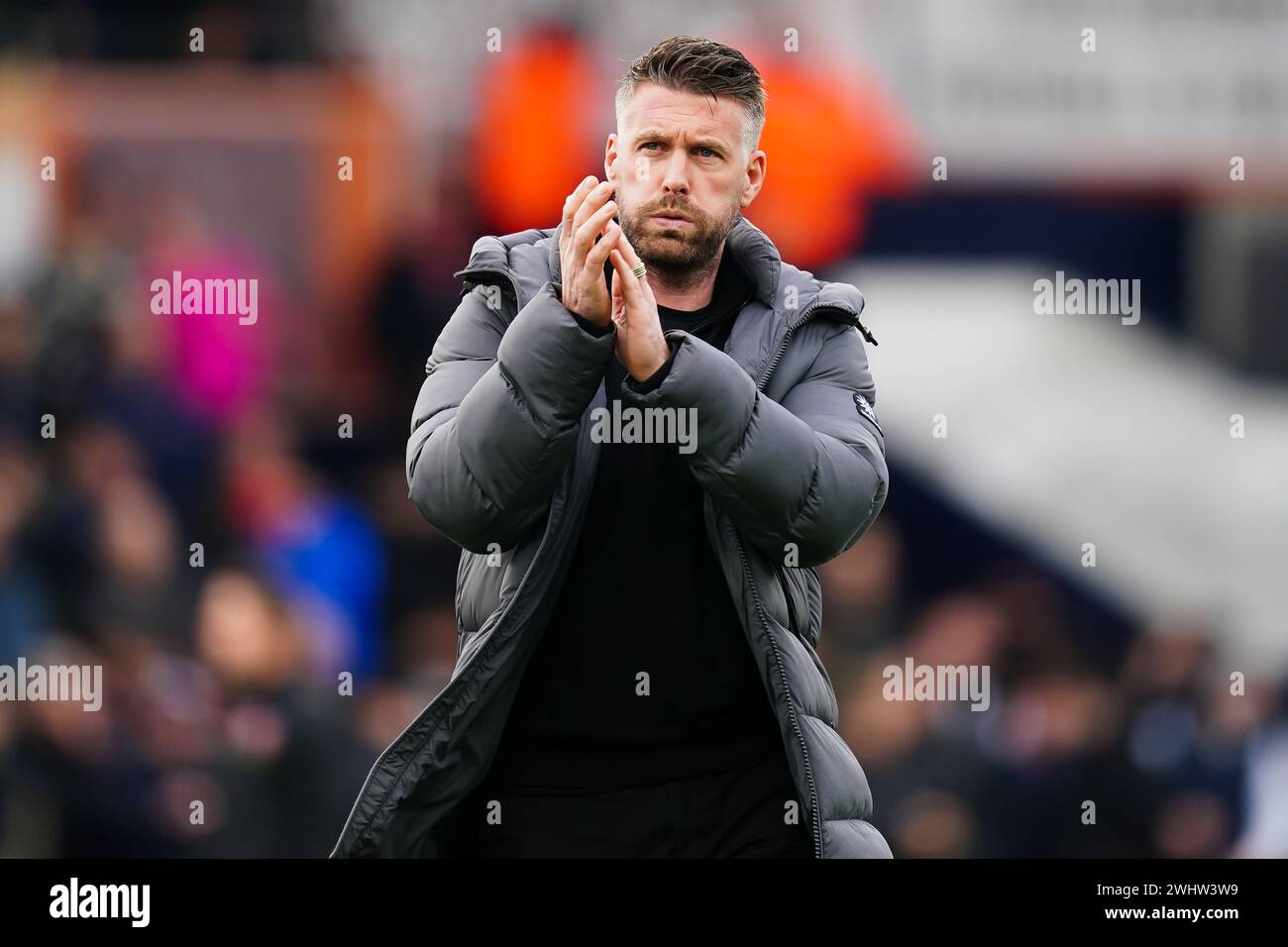 Luton Town Manager Rob Edwards during the Premier League match at ...