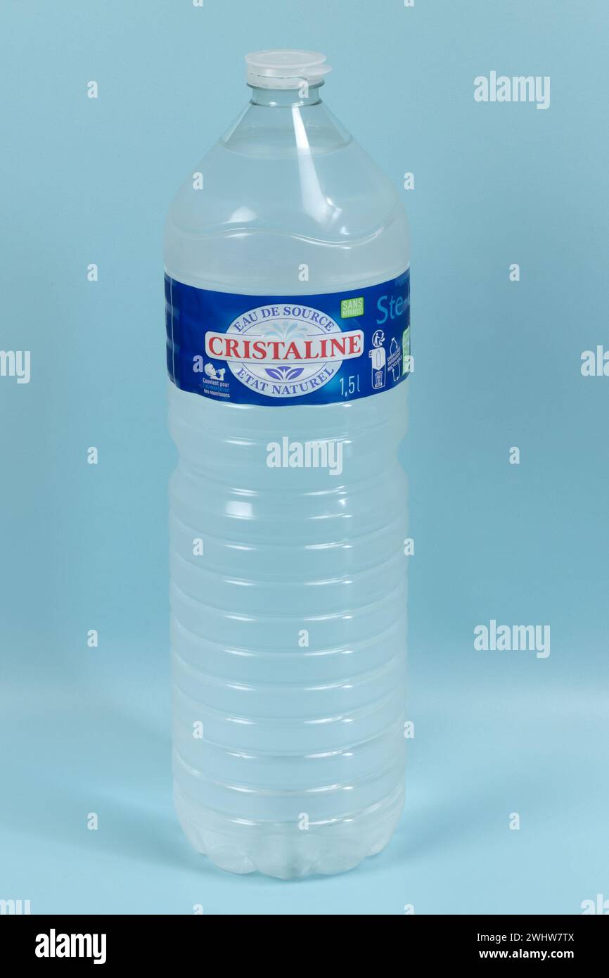 Cristaline hi-res stock photography and images - Alamy