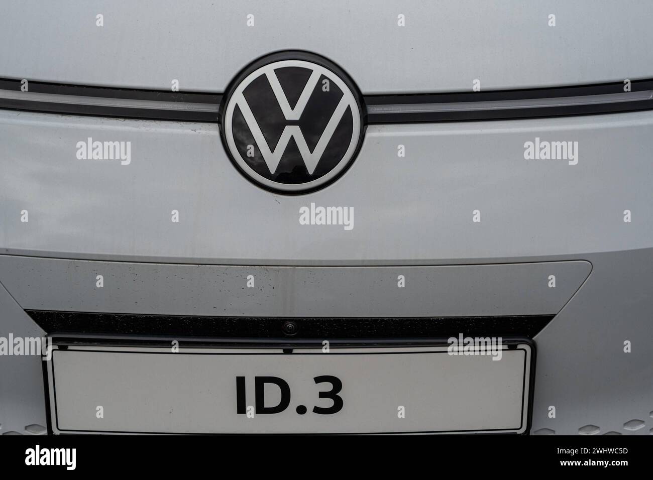 Neue Volkswagen ID3 und ID4 Modelle 10.02.24, Limburg: Symbolfoto, Illustrationsbild, Symbolbild ...