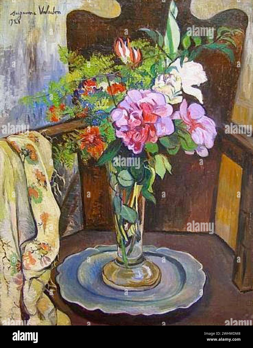 Suzanne Valadon Flowers - Vase en verre de fleurs sur chaise avec ...